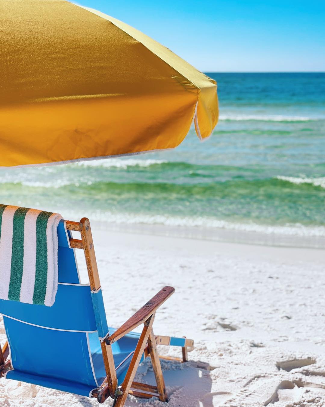 How to Spend a Solo Beach Vacation